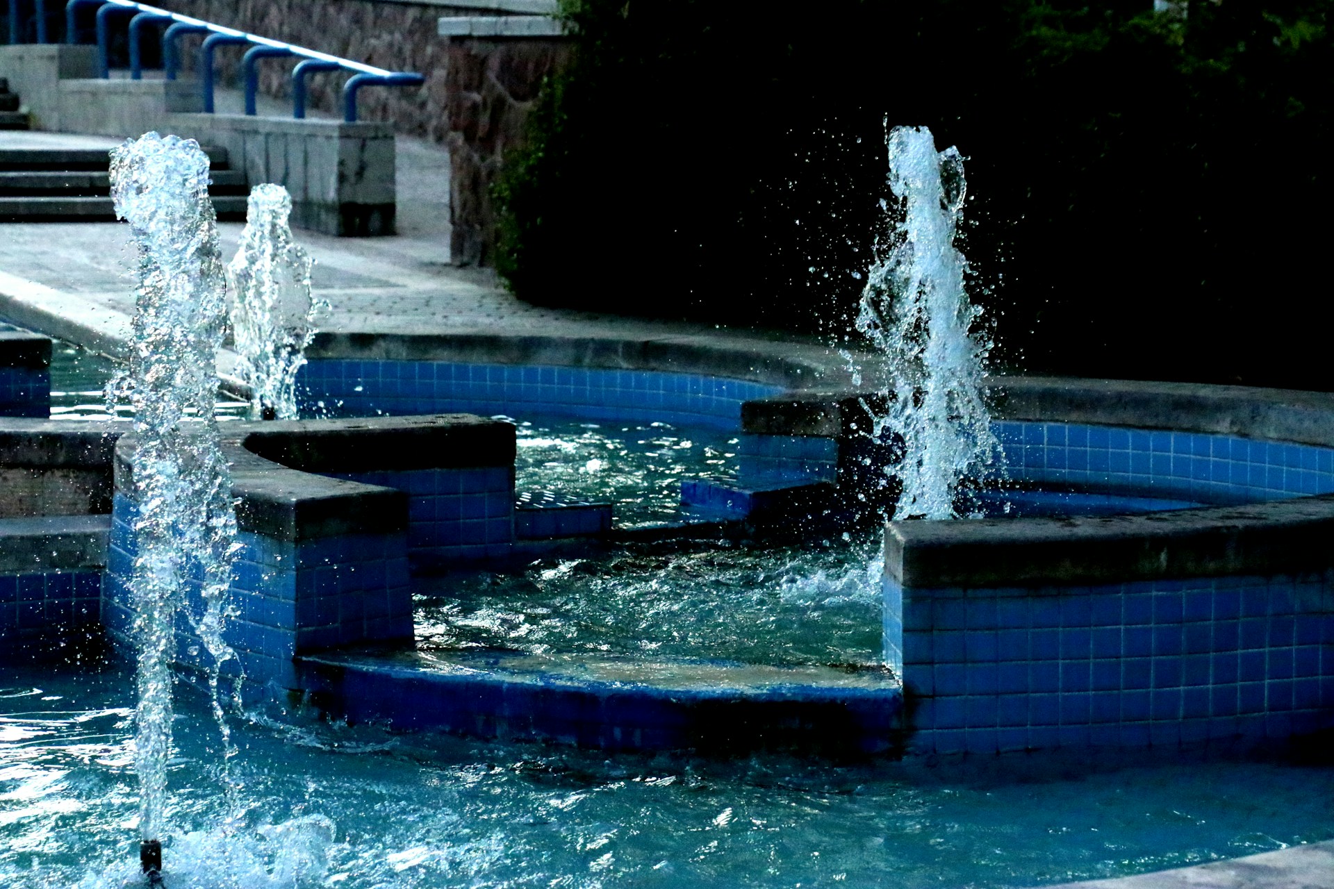 Enhance Your Siesta Key Luxury Pool Experience with Custom Water Features