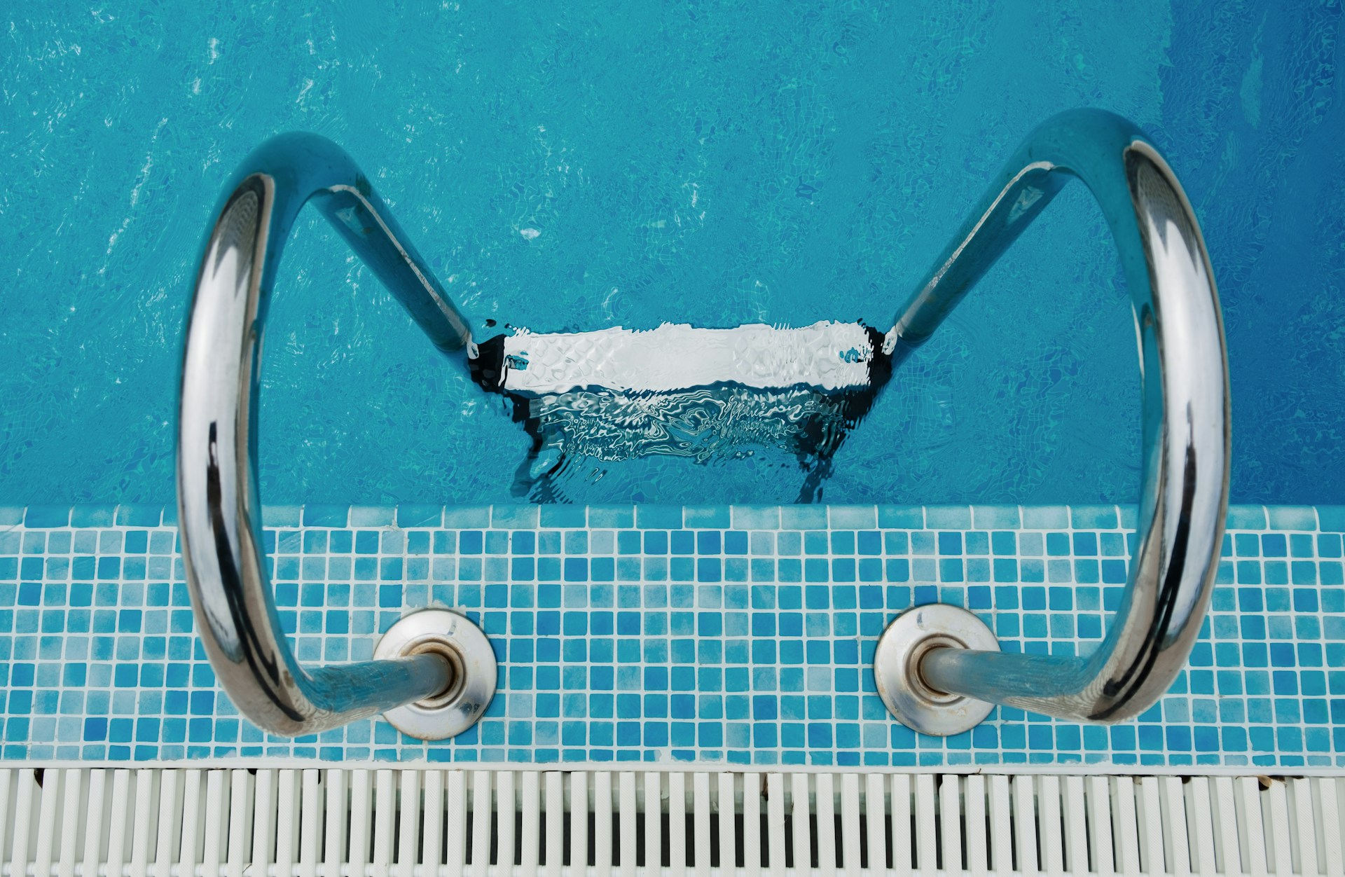 Commercial Pool Renovation Guide for Lakewood Ranch